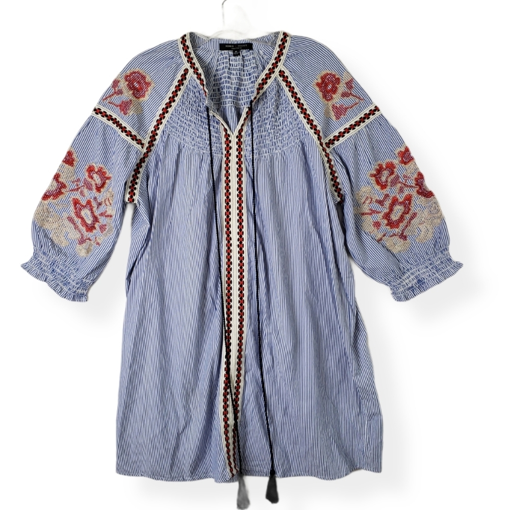 Romeo + Juliet Blue Embroidered Floral Dress - Gem